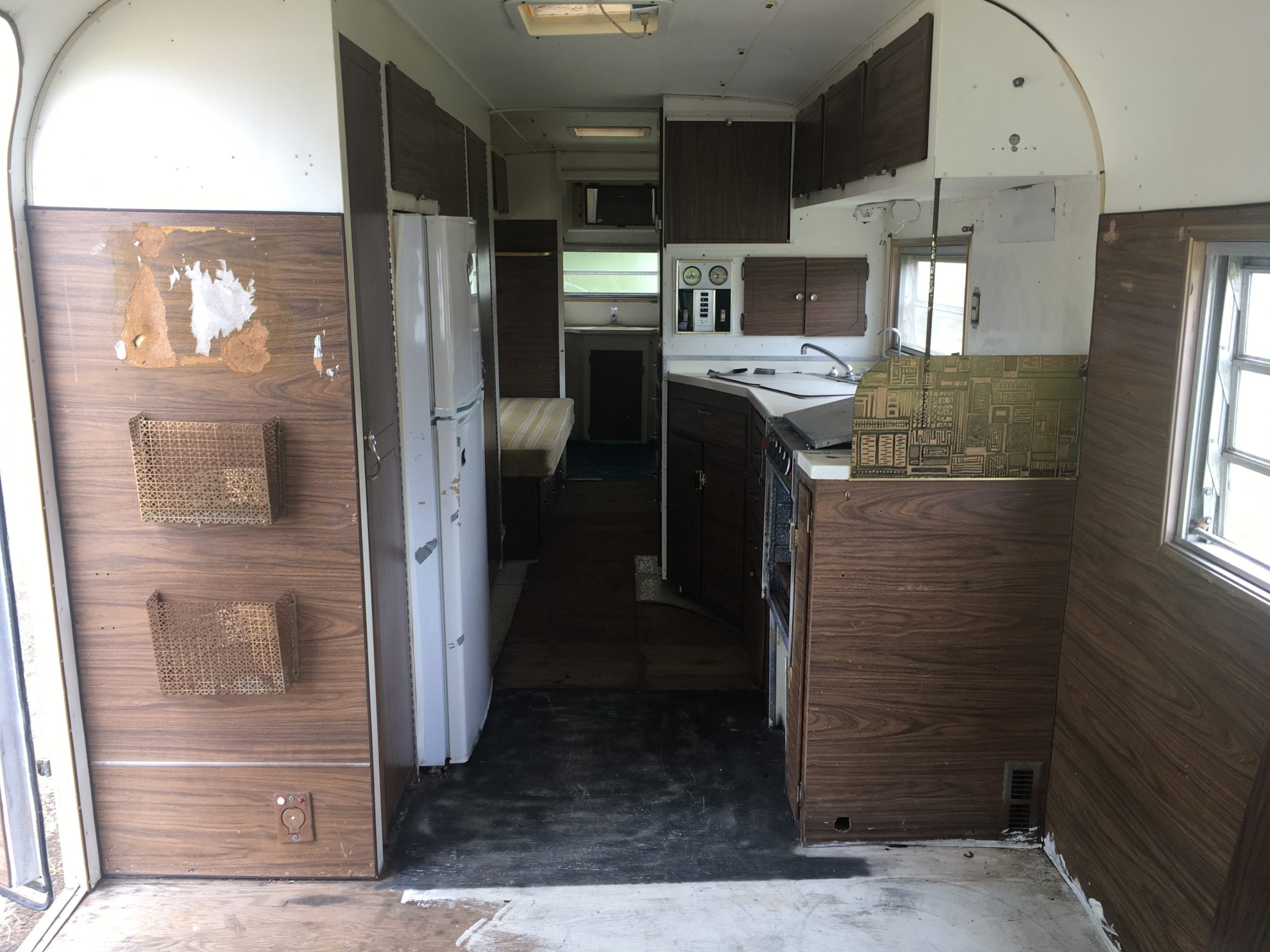 1971 Streamline Imperial | Alumination Travel Trailers